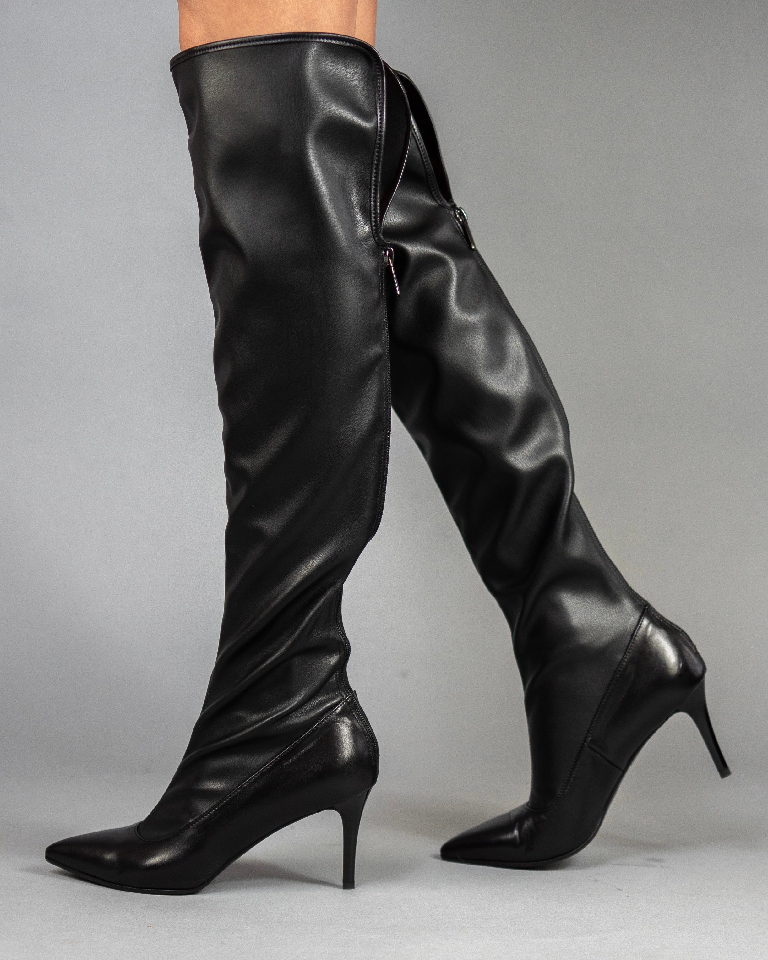 Aria Black Stretch Leather – CynthiaRichard